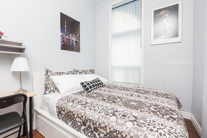 2 Bedrooms Apt - Near U Of T - Downtown Toronto - Toronto, ON