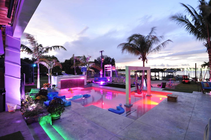 Lakefront Luxury Pool 3100sq Ft On Lake. - Winter Park, FL