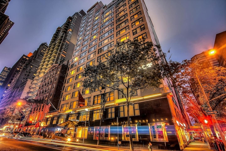 3 Stylish Units Near Moma, Central Park And More! - New York City