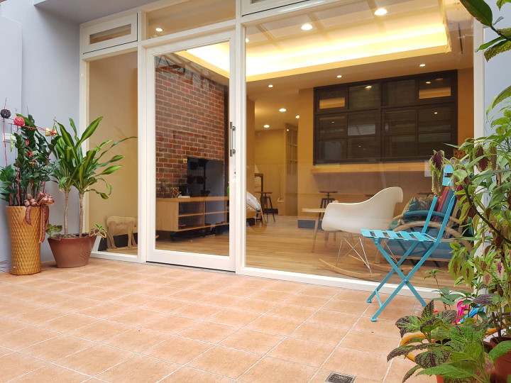 5 Min Mrt@shilin Tianmu Garden Ground Floor - Taipei