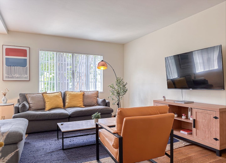 Townhome 2 Queen Beds Lacma - ビバリー・ヒルズ, CA