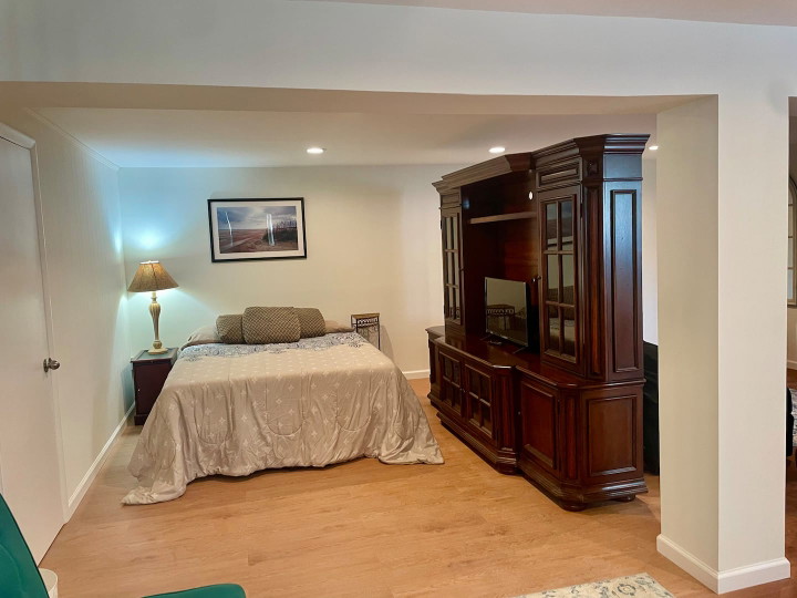 Timonium Studio Apt, Private Entry - Towson, MD