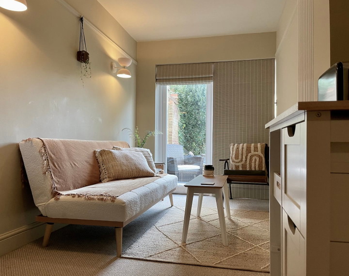 Cosy Suite Near Arts Club & Beaches, Cliftonville - Margate, UK