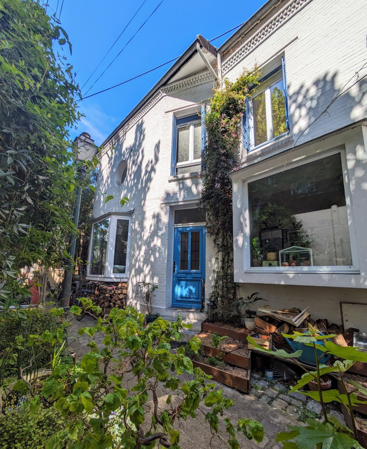 Maison En Brique - Marché Aux Puces - Issy-les-Moulineaux