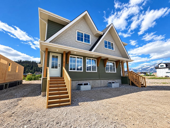 2 Bedroom Basement Suite Close To Downtown - Jasper