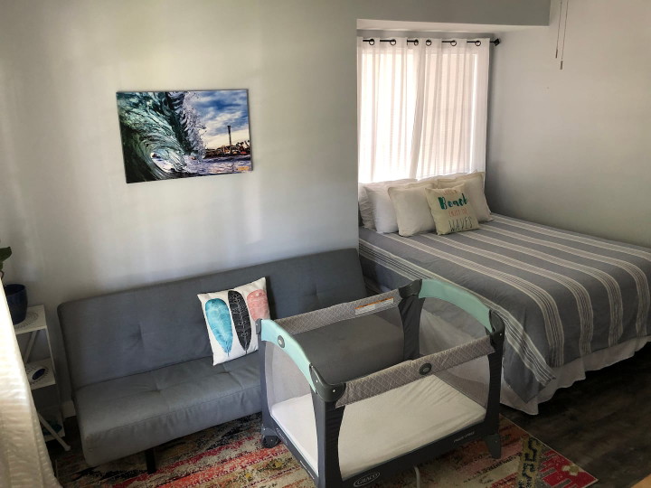 Sunlit Surf Studio | Downtown - Walk To Beach! - Capitola, CA