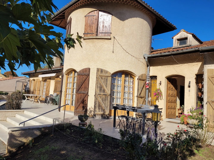 Logement Entier, 3 Chambres Avec Lits Doubles - L'Isle-Jourdain