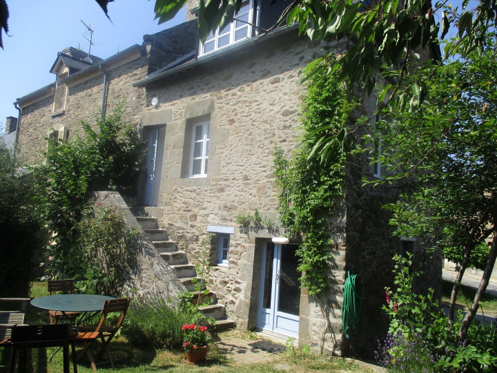 Maison Jardin Bords De Rance Proche De St Malo - Plouër-sur-Rance