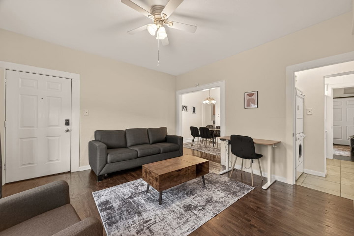 1b/1b Sleeps 4 Midtown Cozy & Peaceful #1 - Houston