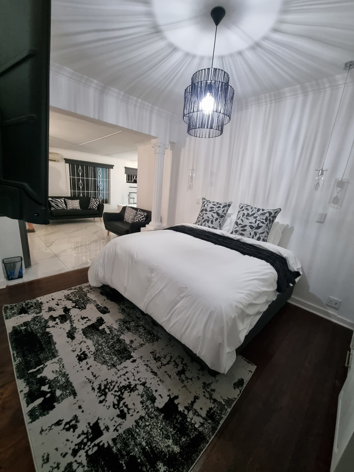 Honeymoon Suite - Durban