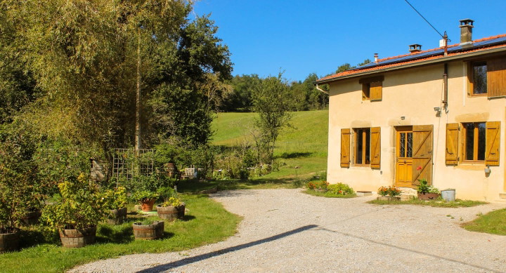 Gîte Des Oreilles Délicates - Habitez L'écologie - Anjou