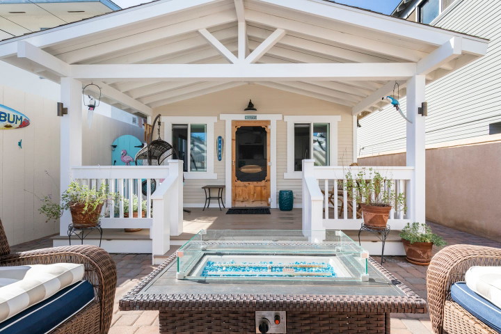 "Primo" Beach Cottage 3 Blocks To Hb Pier! - Huntington Beach, CA