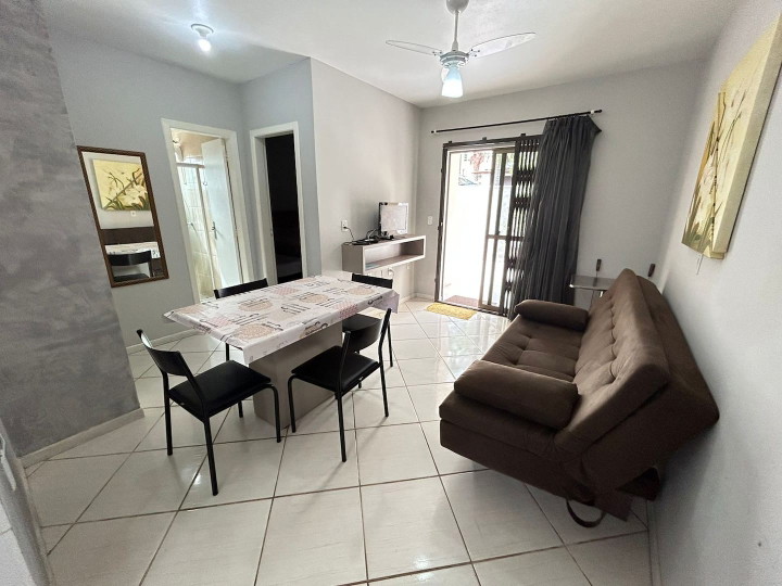 Apartamento Econômico 2 Dormitórios Cod: 201 - Bombinhas