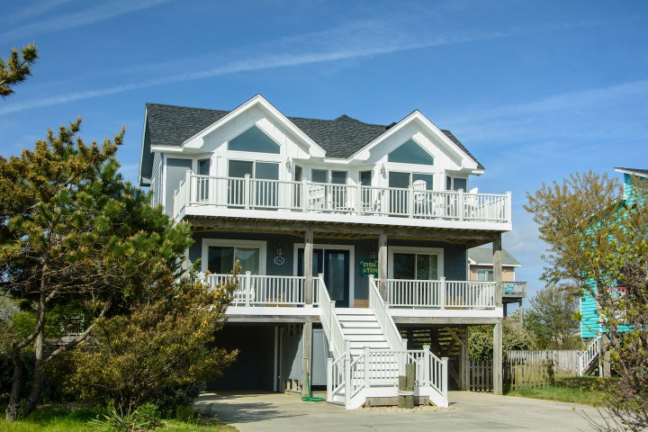 Fish Tank: Oceanside, Private Pool & Hot Tub - Corolla, NC