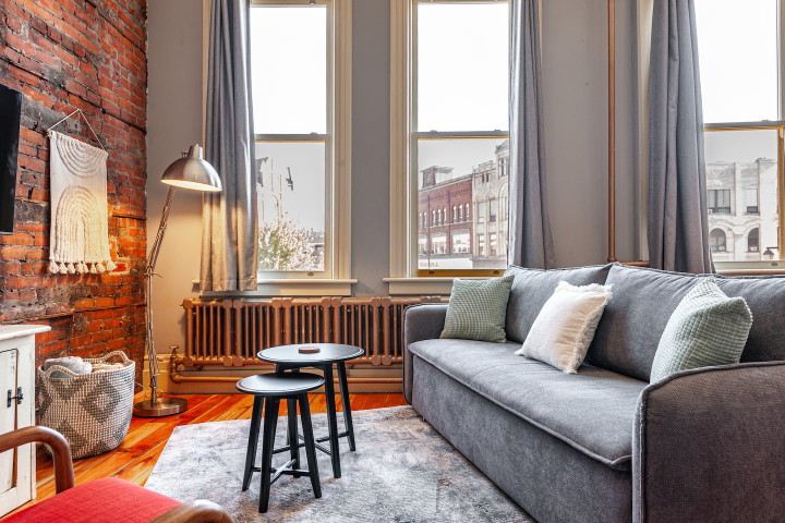 Gateway Inn: Cora's Loft - Ontario