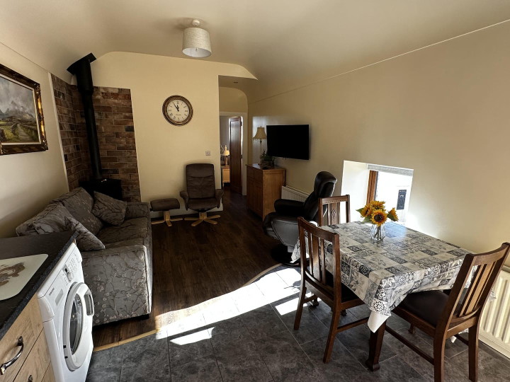 Cosy Barn Conversion In The Mournes - Annalong