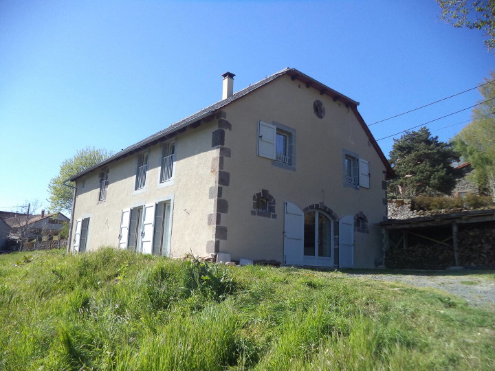 La Grange De Pierres - Cantal