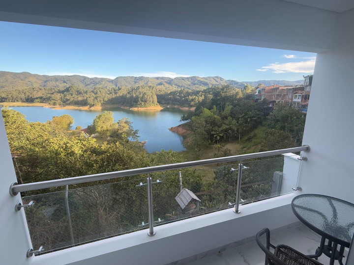 Apartamento Con Vista A La Represa En Guatapé - Guatape