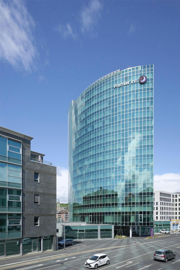 Premier Inn Würzburg - Würzburg