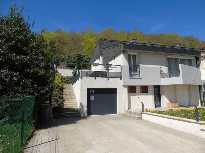 The Villa Of The Impressionists - Giverny