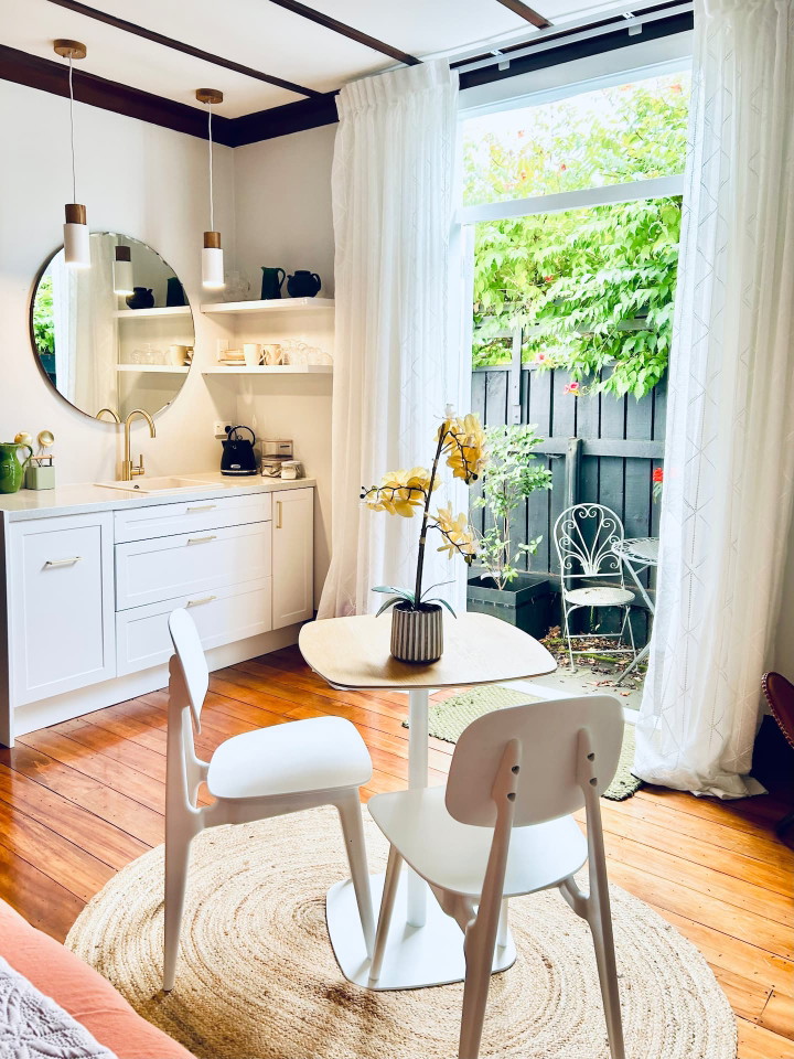Lavender Cottage: Stylish, Peaceful And Beautiful - New Zealand