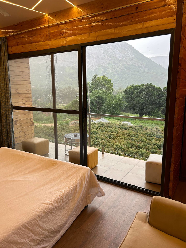 Wood House - Stone Hills - Nandi Hills