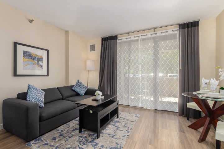 A Tuscan Oasis At Luna Di Lusso - Henderson, NV