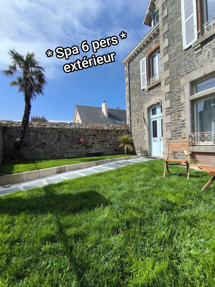 Maison De Ville 8 Pers, Jacuzzi Extérieur - Granville
