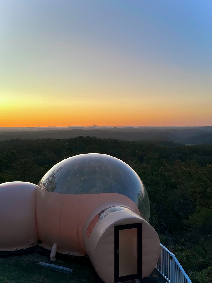 Romantic Stargazing Dome +Hot Tub Beyond Bubbles - Australia