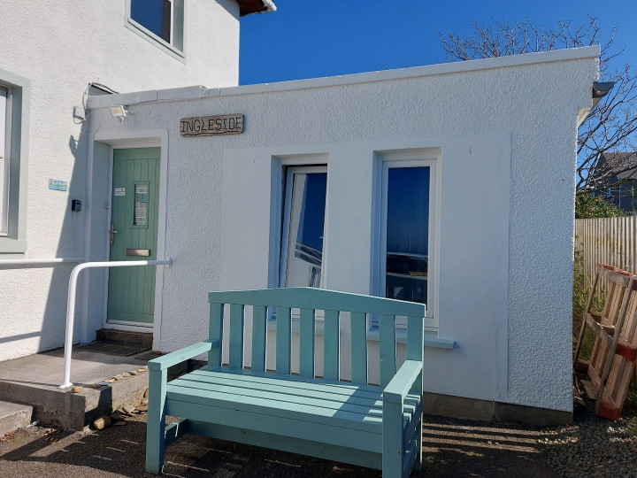 Self-contained, Small Self Catering Studio By Sea - Kirkwall