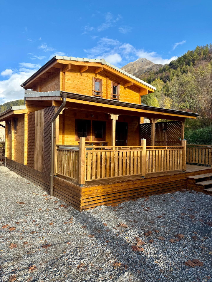 The Chalet De La Vernie - Saint-Léger-les-Mélèzes