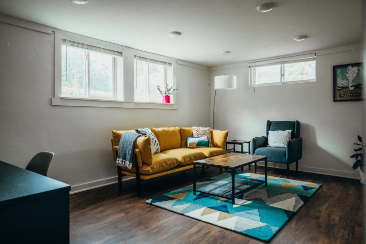 The Adventurer's Den - Downtown Bozeman - Bozeman