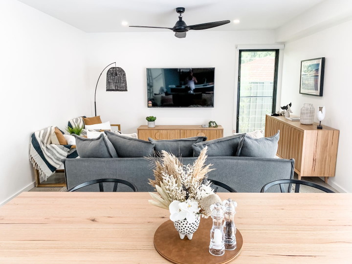 | Wool Haus #3 | Premium Beach Locale Villas - Vincentia