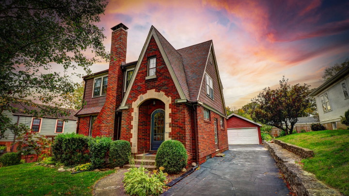 Historic 3 Br Home Near Millikin Univ. - Decatur, IL