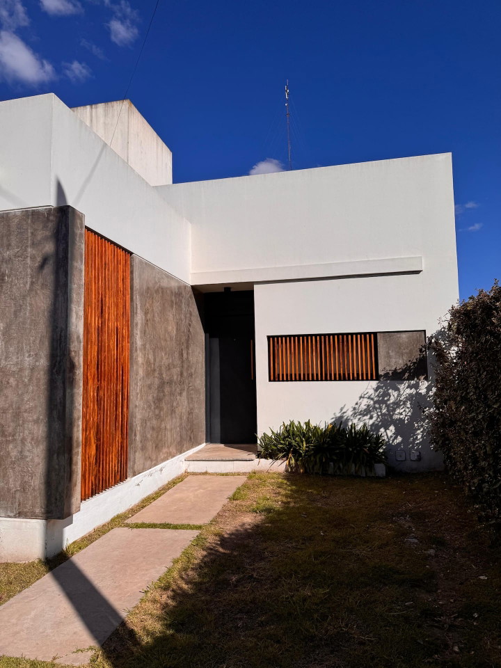 Alma De Pueblo - Lobos