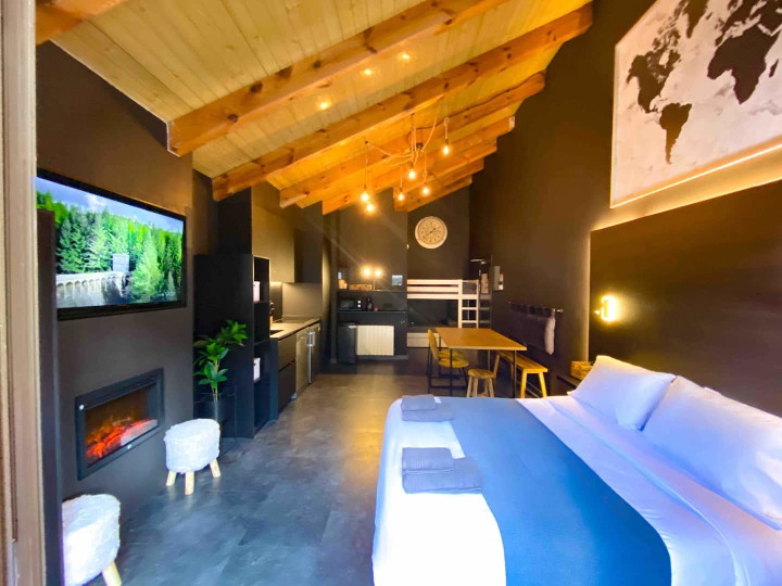 Modern Black Studio Penthouse | Valle De Incles - Andorra la Vella