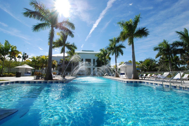 Lovely Studio Apt. In The Heart Of Downtown Doral - Doral, FL