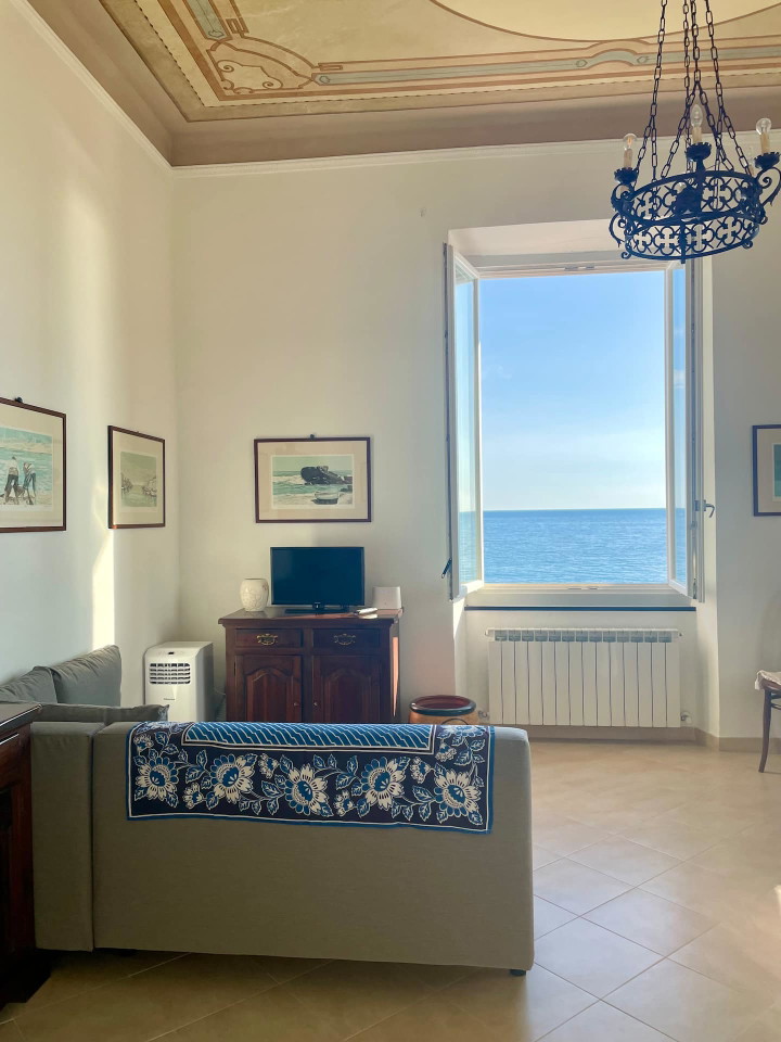 The House By The Sea - Lavagna