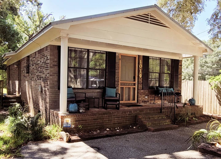 Cottage On Cadillac W Backyard+close To Beach - Dauphin Island, AL