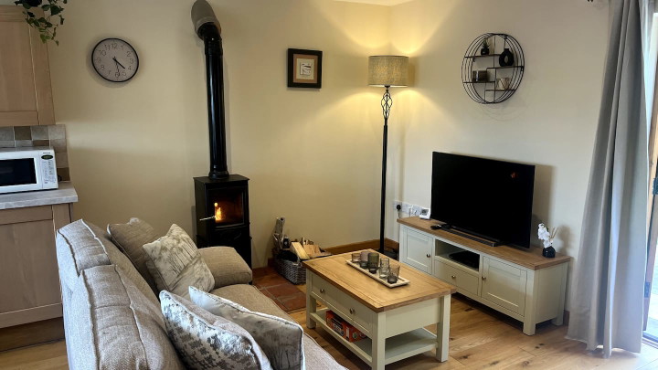 Country Annex With Stunning Views And Hot Tub - Norfolk