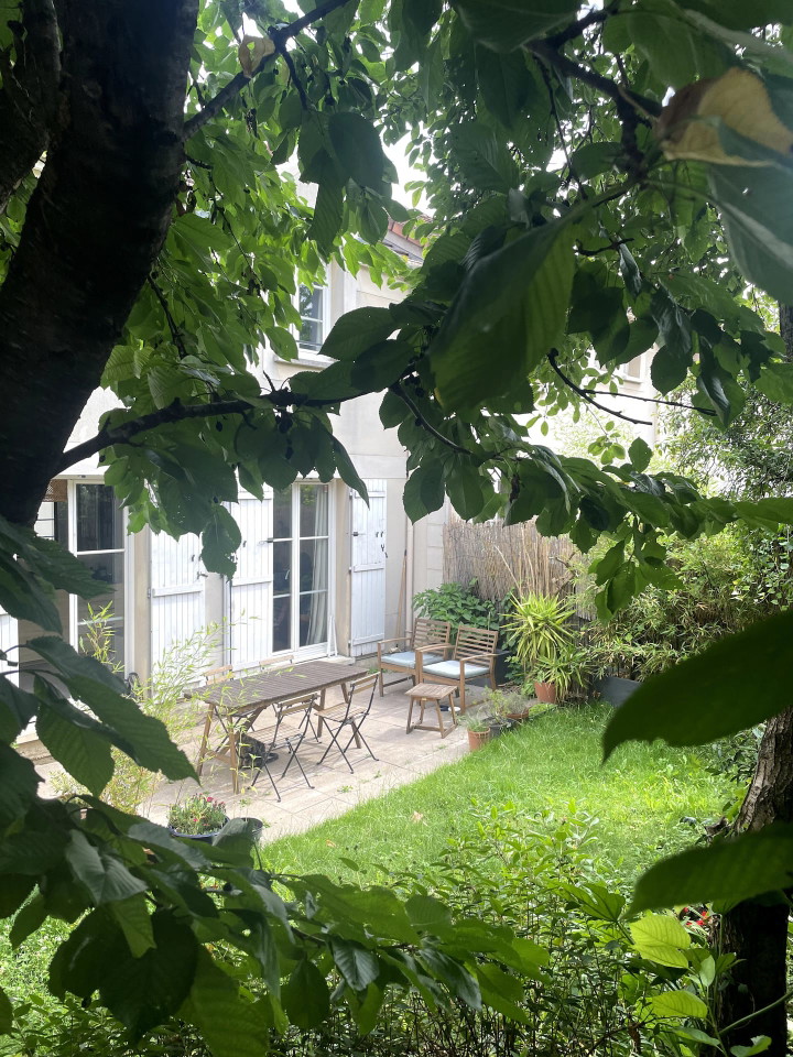 Maison Avec Jardin à 100m Du Métro - Paris