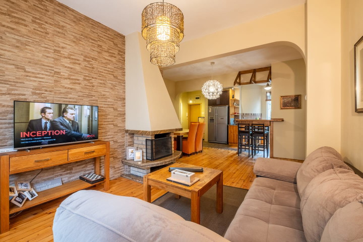 Spacious Homey 2br Apartment In The Heart Of Sofia - Bulgaria