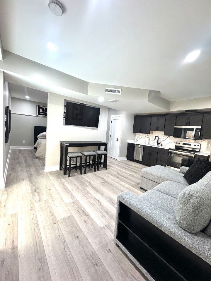 Private Studio Suite W/bonus Room Near Maple Lawn - Columbia, MD