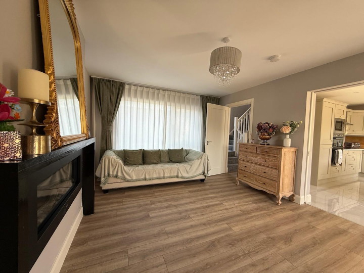 Tipperary, Sleep 8, Ideal For Contractors, Parking - County Tipperary