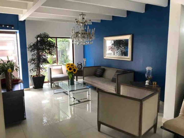 Group Stay | 7br Home + Garage + Patio - Mexico City