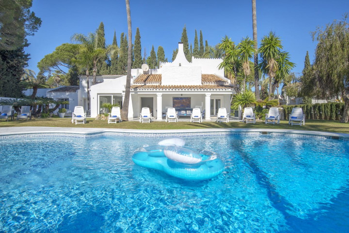 Hedo Puerto Banus Villa Barbara Family Friendly - マルベリャ