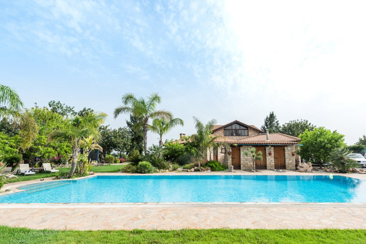 Beautiful Studio Loft At Korfi, Limassol - Cyprus