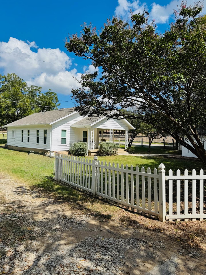 Cozy Farmhouse In North Keller - Southlake, TX