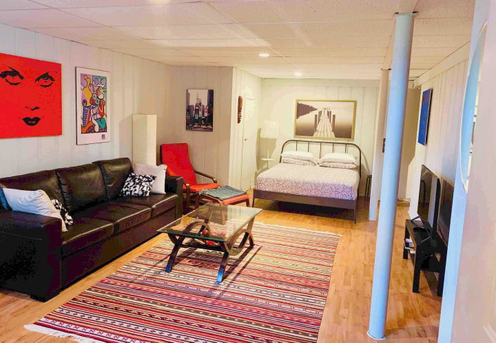 General Hospital & Cheo Private Pad+parking Space - Ottawa