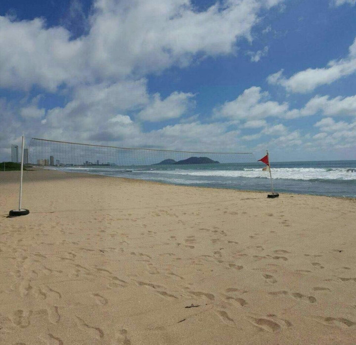 Hermosa Villa A Unos Metros Del Mar, Zona Cerritos - Mazatlán